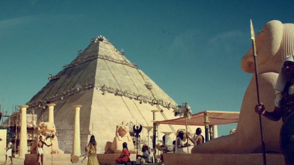 AMF - The Pyramids - Swiss